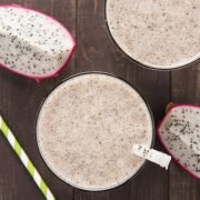 This Raspberry Dragon Fruit Smoothie Contains Ingredients To Block ...